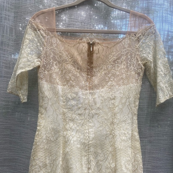 Marchesa | Dresses | Marchesa Notte Cream Gold Lace Wedding Dress Drop ...